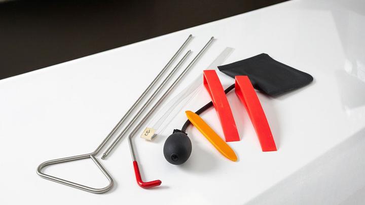 Why Every Driver Should Own a Car Lockout Kit - barhomevip.com